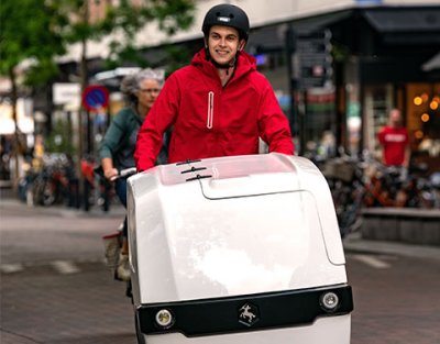 Babboe Pro Bike - Super-fast cargo biking through the city | Babboe Pro
